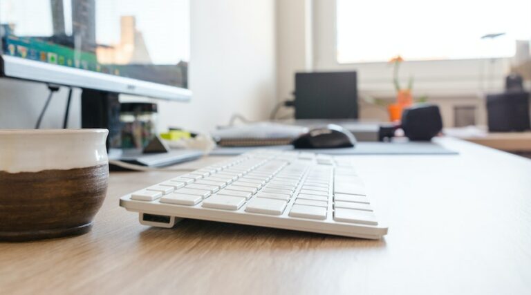 Literasi Informasi: Pengertian, Model dan Contoh - Deepublish